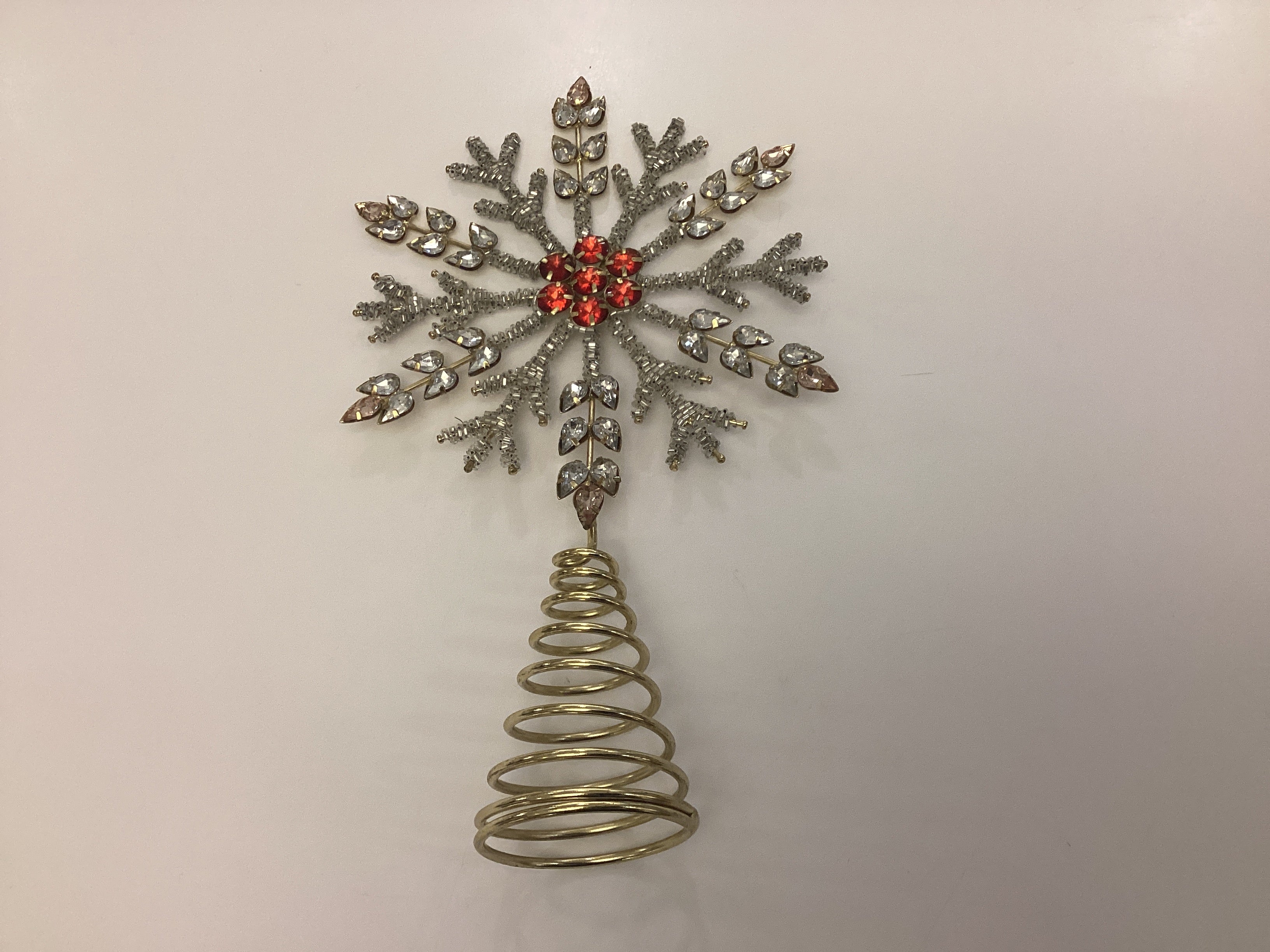 Jeweled Snowflake Tree Topper – The Laundry Evangelist